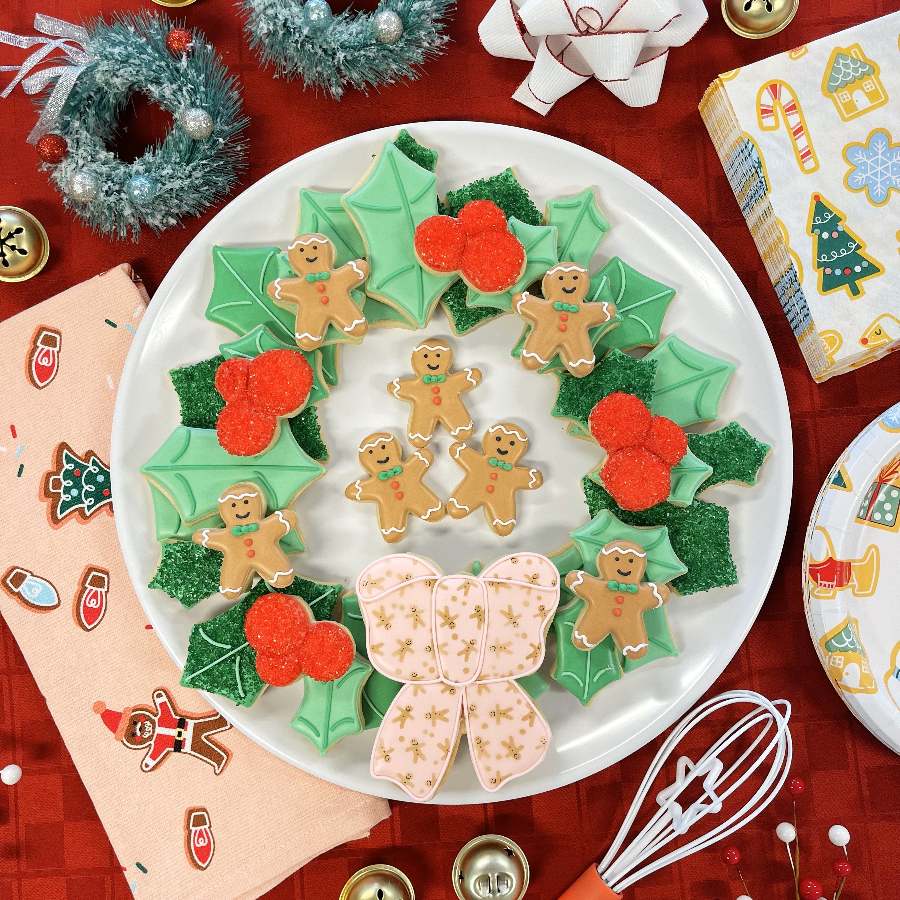 How to Make a Christmas Cookie Wreath! – The Flour Box