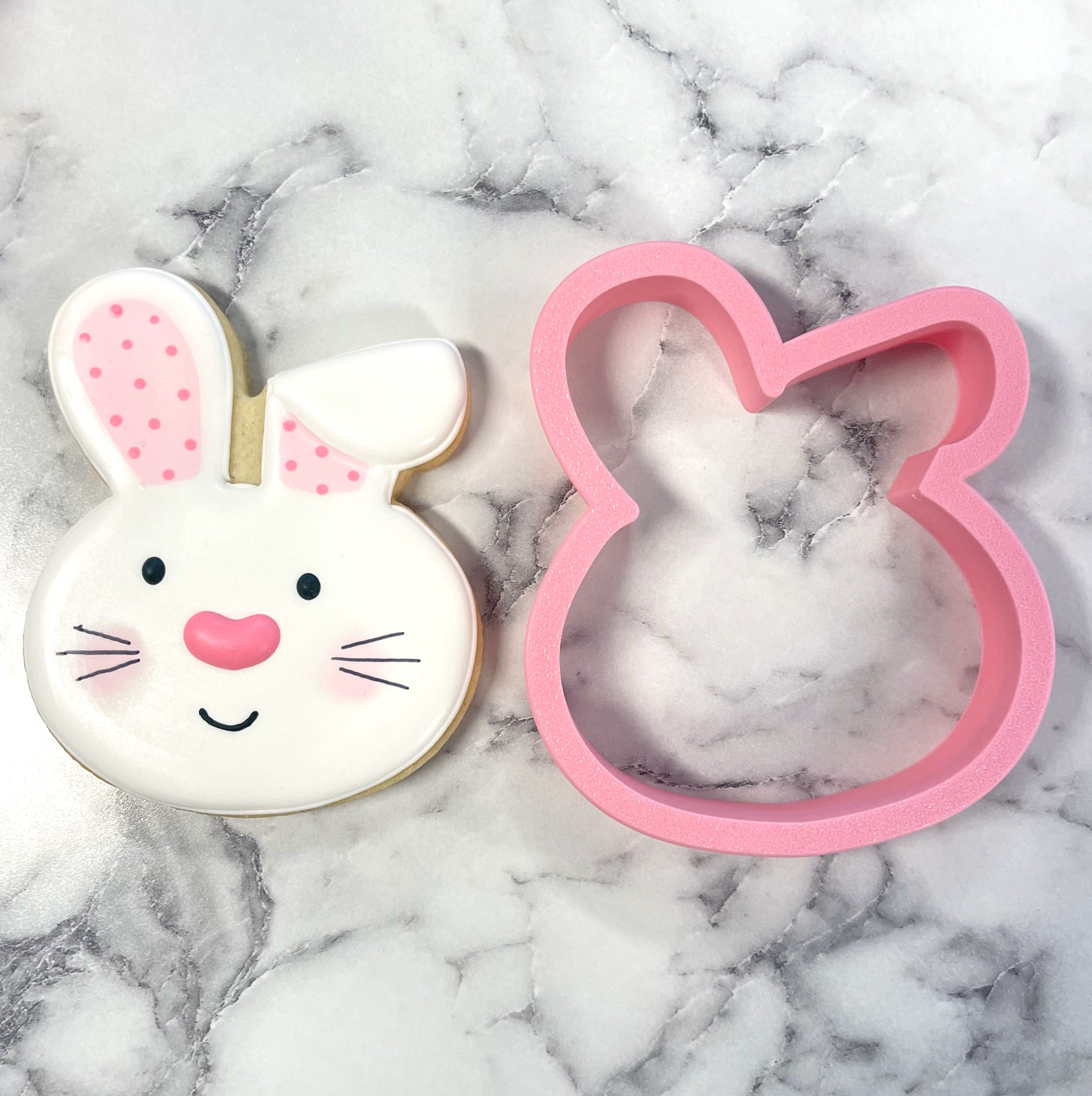 Bunny with Floppy Ear Cookie Cutter – The Flour Box