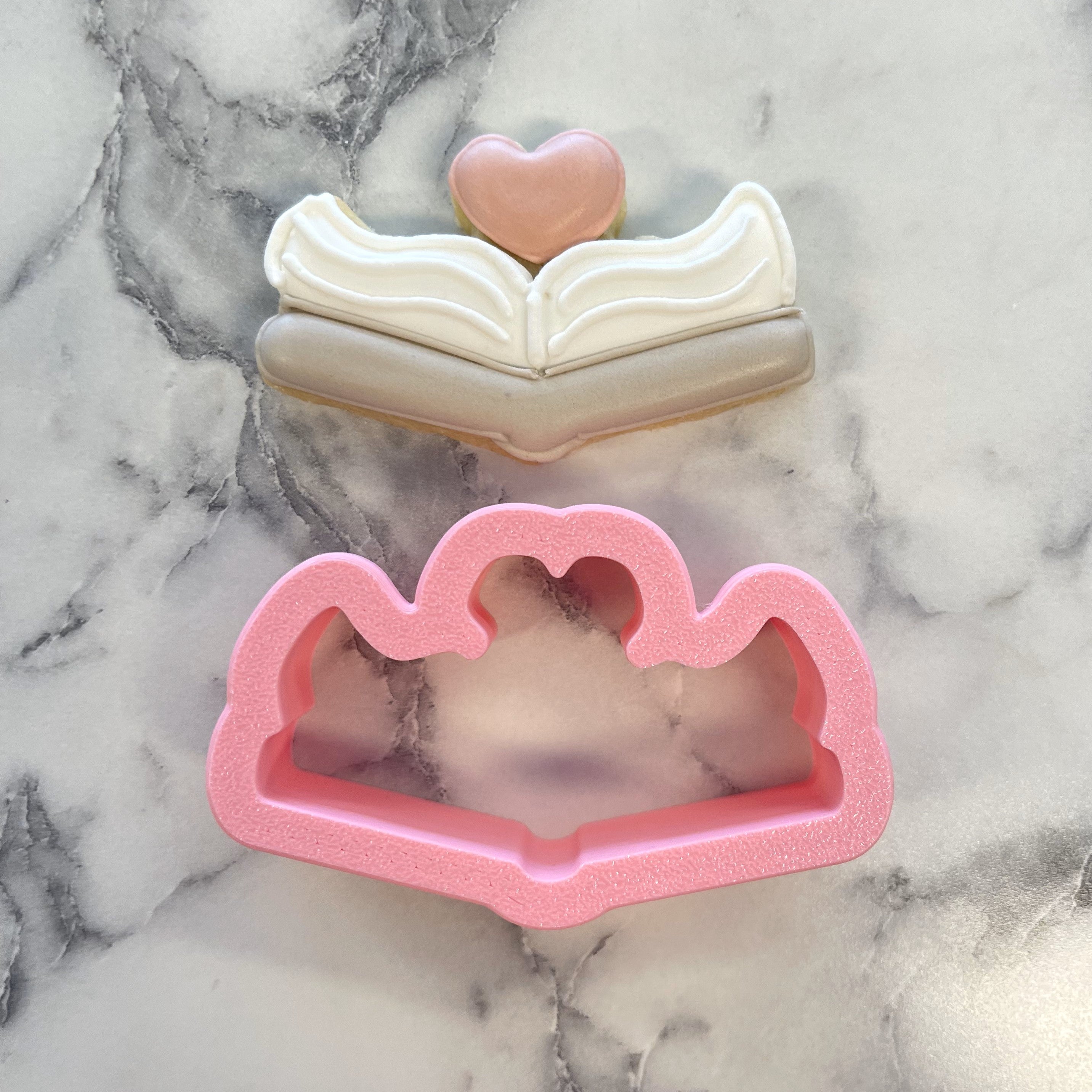 Mini Cozy Open Book Cookie Cutter – The Flour Box