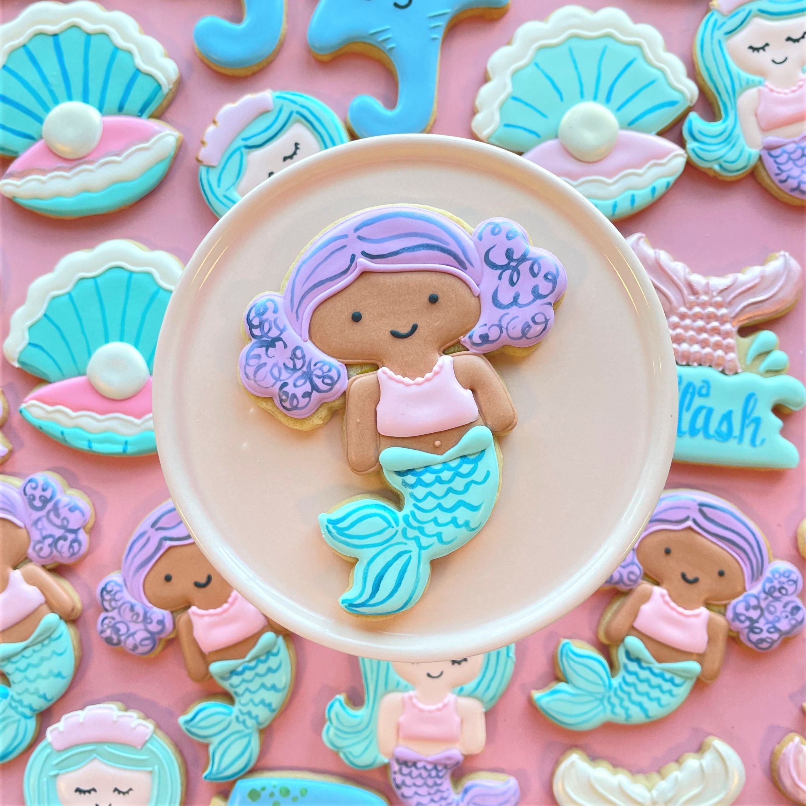 Mermaid with Buns Flour Box Club Cookie Cutter – The Flour Box