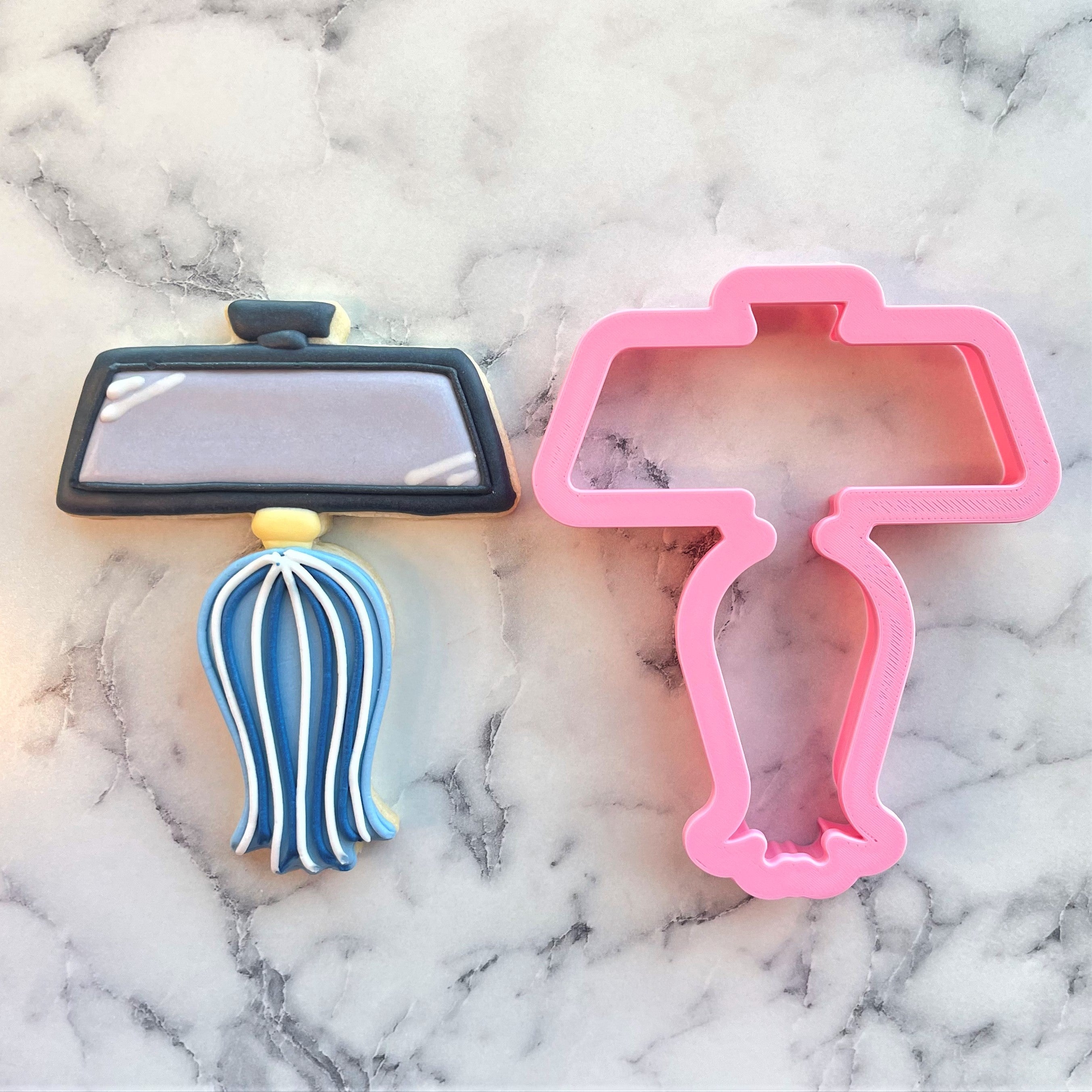 Rearview Mirror & Tassel Cookie Cutter – The Flour Box