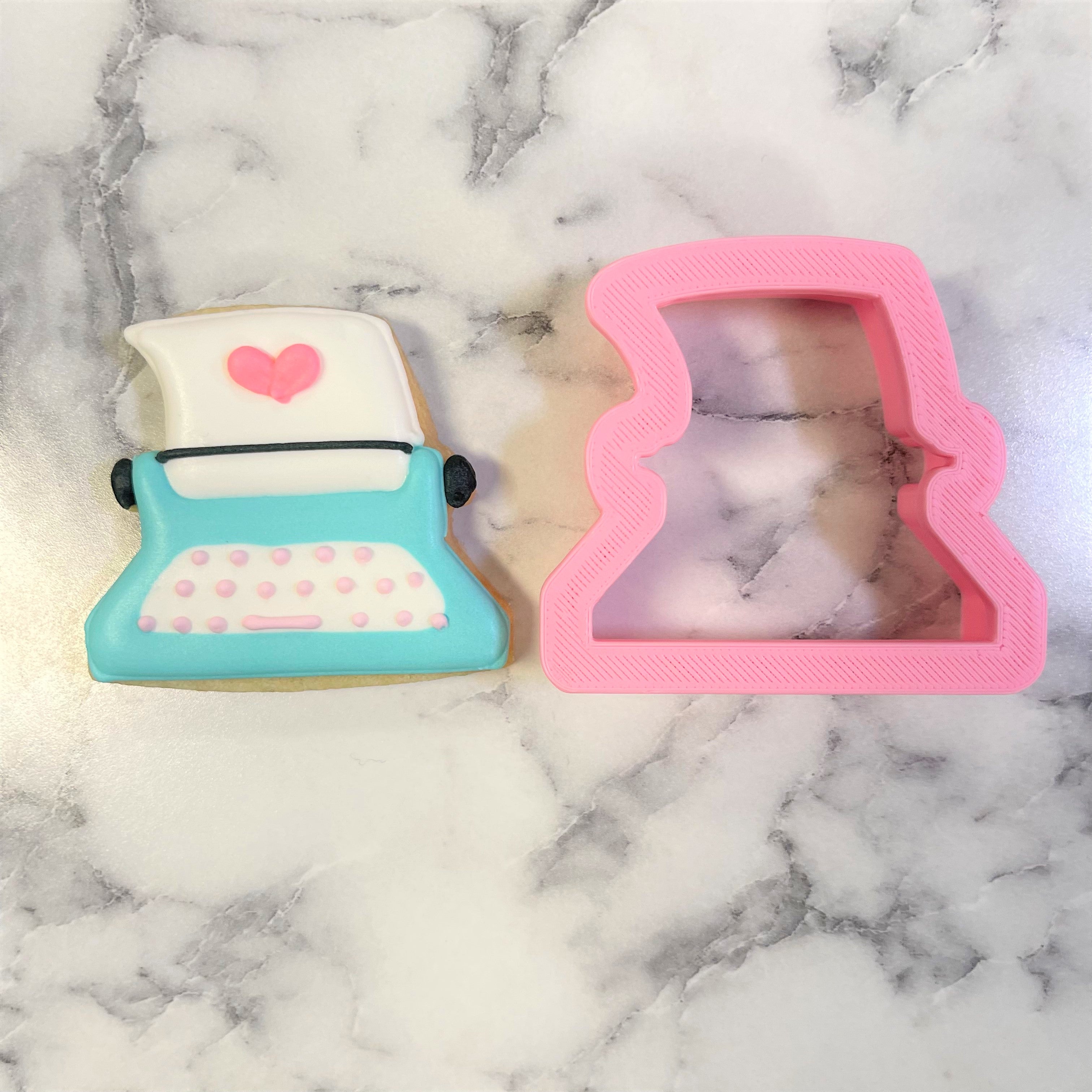 Mini Typewriter Cookie Cutter – The Flour Box